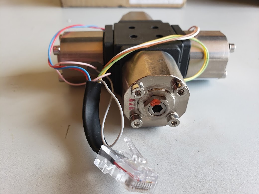 Agilent G1311-67701 Rev. K MCVG Multi-Channel Gradient Valve HPLC 1100 ...