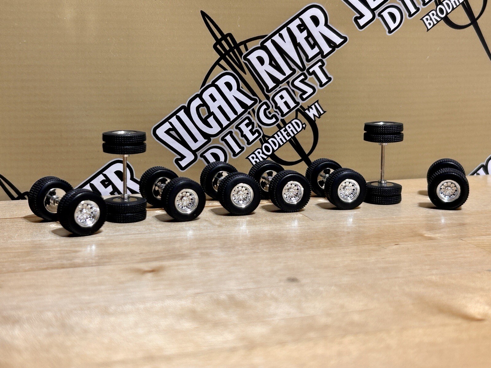 Dcp 1/64 Parts Wheels with center hub 8 Wheel Axle sets for kenworth Peterbilt | eBay