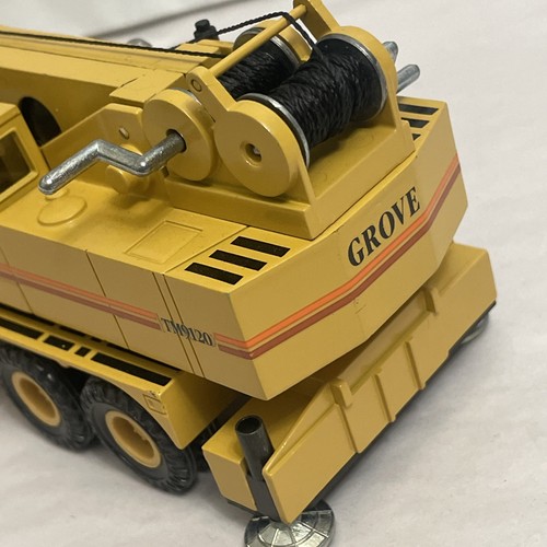NZG 380 Grave TM 9120 Carrier-Mounted Hydraulic Telescoping Crane 1:50 ...