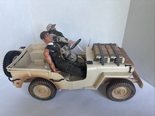 Hasbro 2002 / 1941 GI Joe Jeep Willys Desert Patrol Vehicle for 12 inch ...