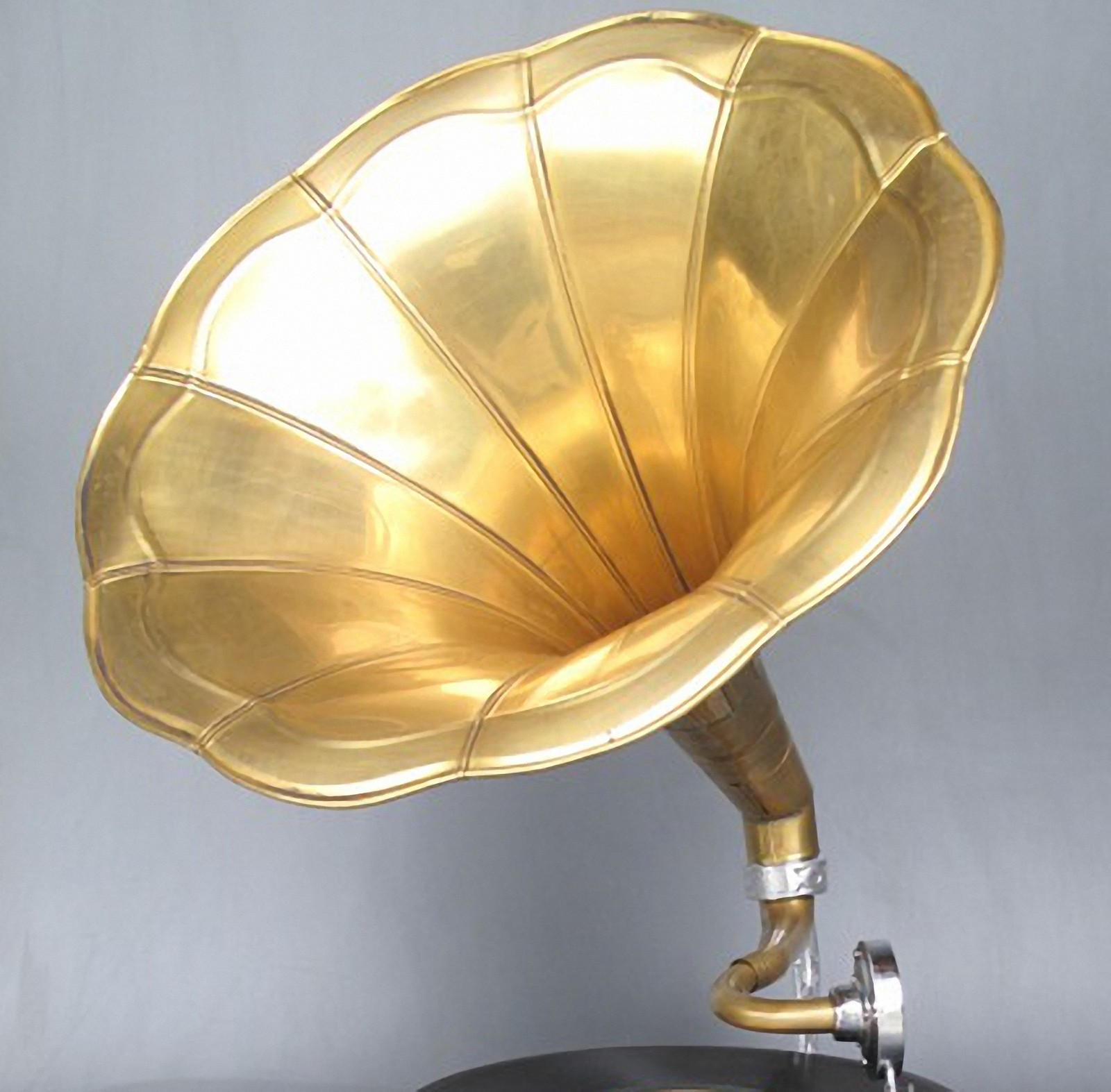 Grammophon Holz braun achteckig H.70cm Mechanische Musikinstrument ...