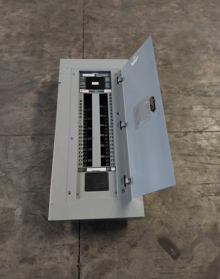 Siemens S1 250A Main Lug Panelboard 208Y/120V 3PH 4W 250 Amp ...