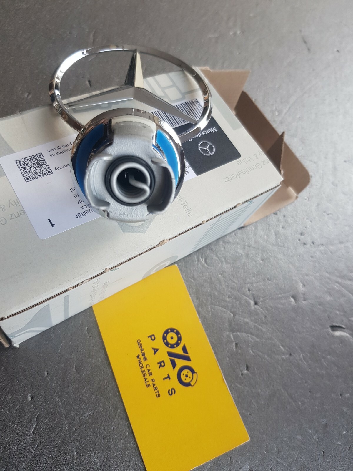 Genuine Mercedes-Benz W205 W222 Bonnet Badge Star A2228101200 | eBay