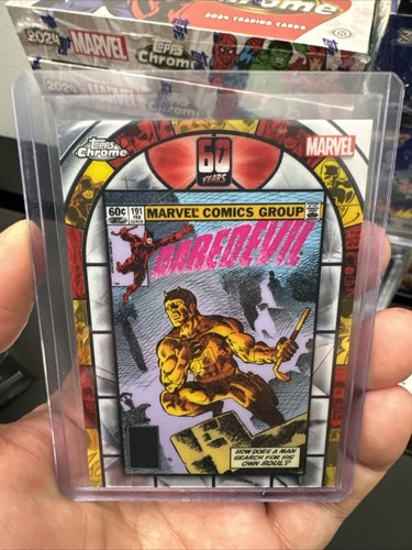 Topps Marvel Chrome - Daredevil 60th anniversary - Case Hit - Stained ...