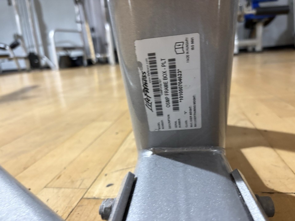 Life Fitness optima series multi-press machine commercial gym equipment ...