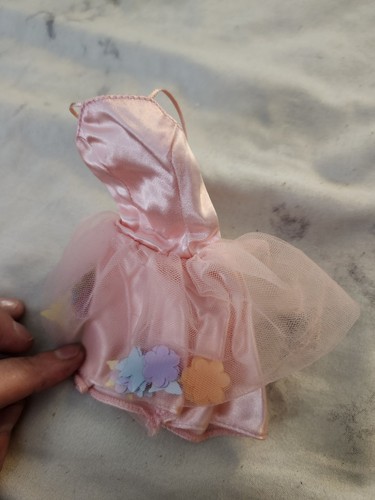 Flower Mania Barbie AVON Special Edition Doll Pink Floral Filled Dress ...