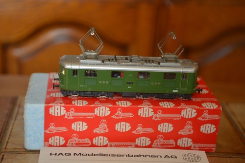 HAG locomotive électrique RE4/4 NEUVE en HO avec boite et notice | eBay