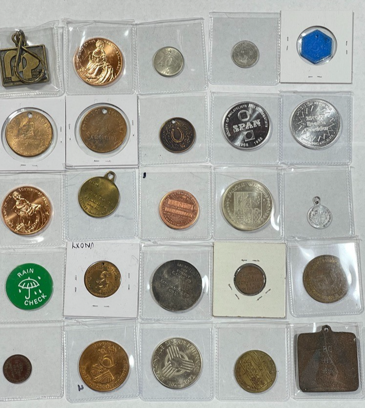 -CA10- Lot of 50 Mixed Small Size Tokens / Medals Great Mix of Issues ...