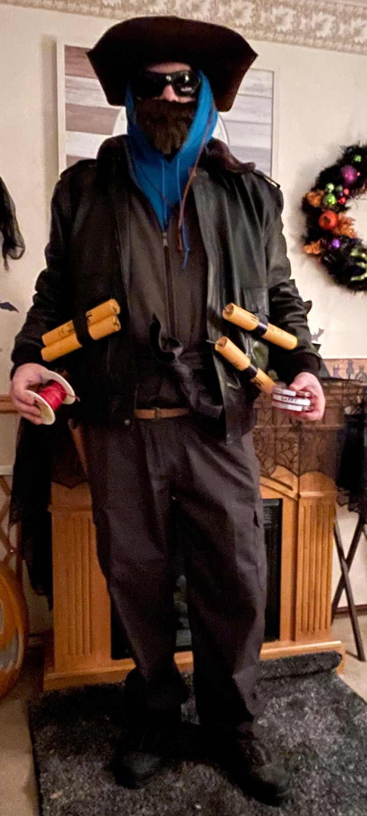 RJ MacReady Costume John Carpenter's The Thing For Halloween Hat Props ...