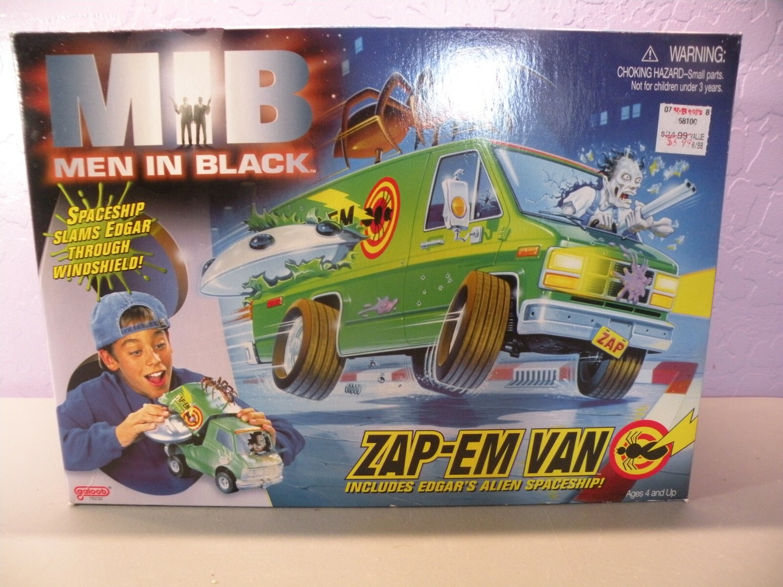 Edgar Men In Black Cast