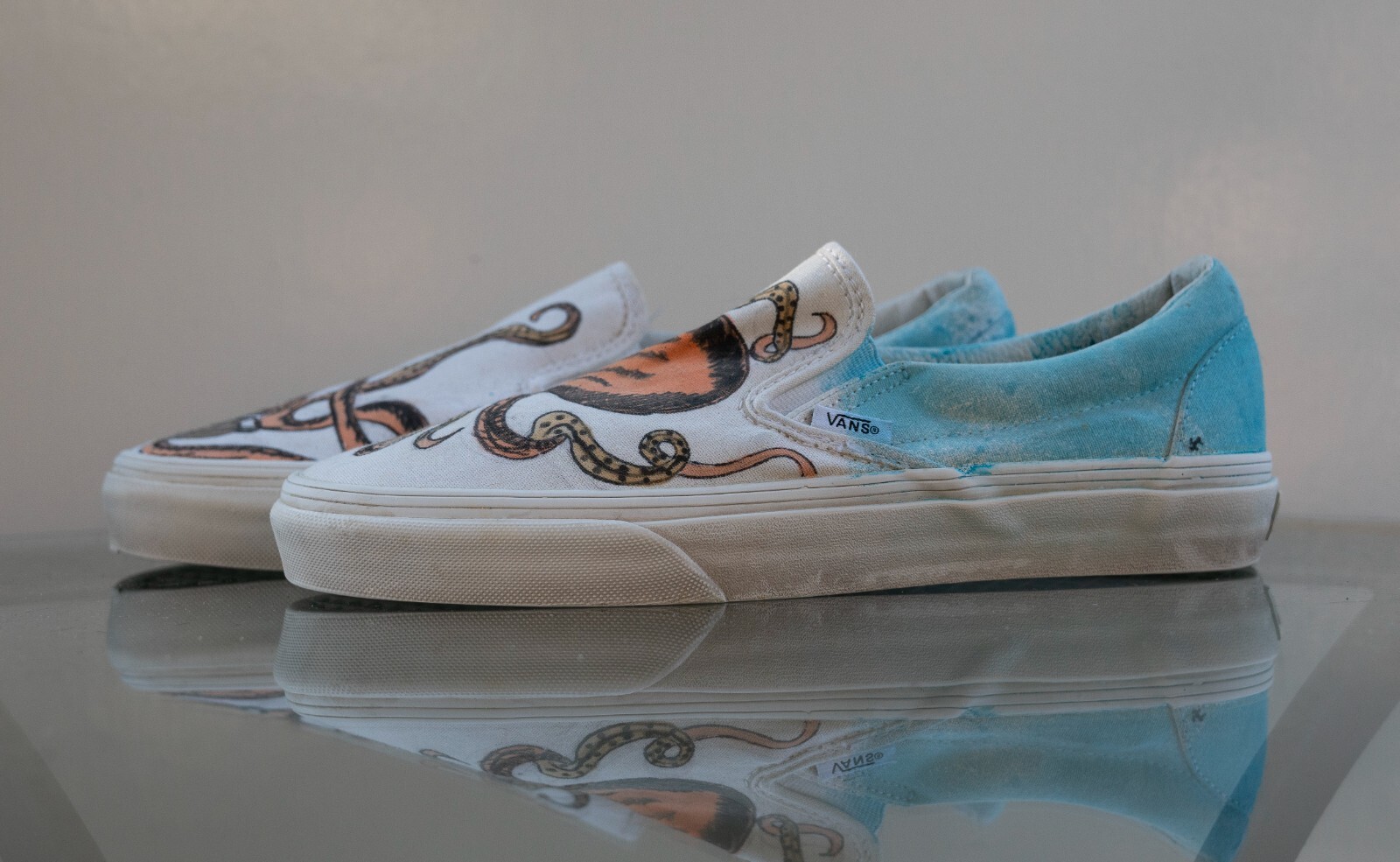 CUSTOM Vans Underwater Octopus Classic Slip On White … - Gem
