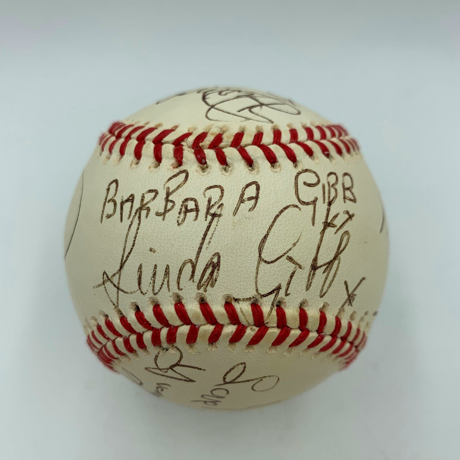 The Bee Gees Band Signed Baseball Entire Family With 7 Signatures JSA ...