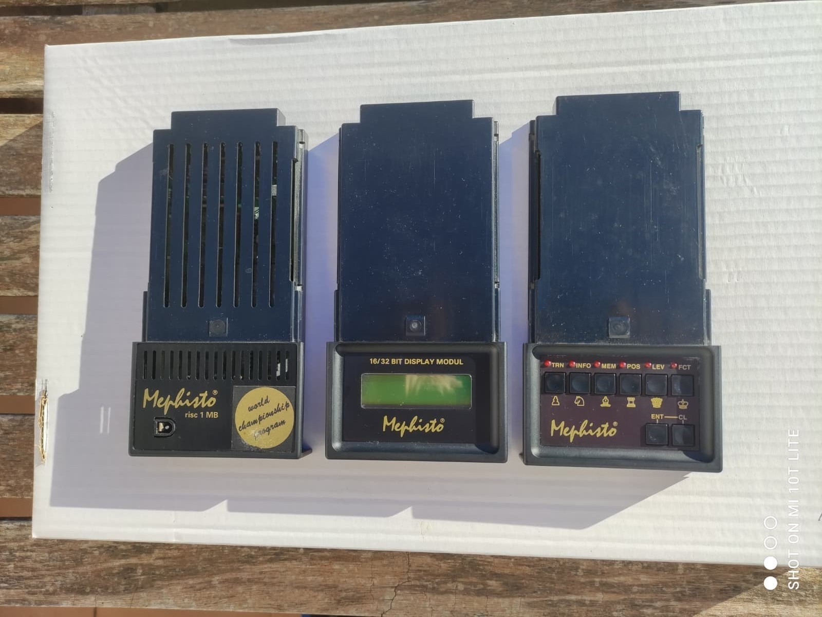 Schachcomputer. Chess Computer Mephisto Risc II + GREEN BACKLIT DISPLAY ...