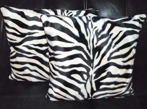 2 Faux Fur Soft Velboa Zebra Design Cushions 16" 18" 20" with Inner ...