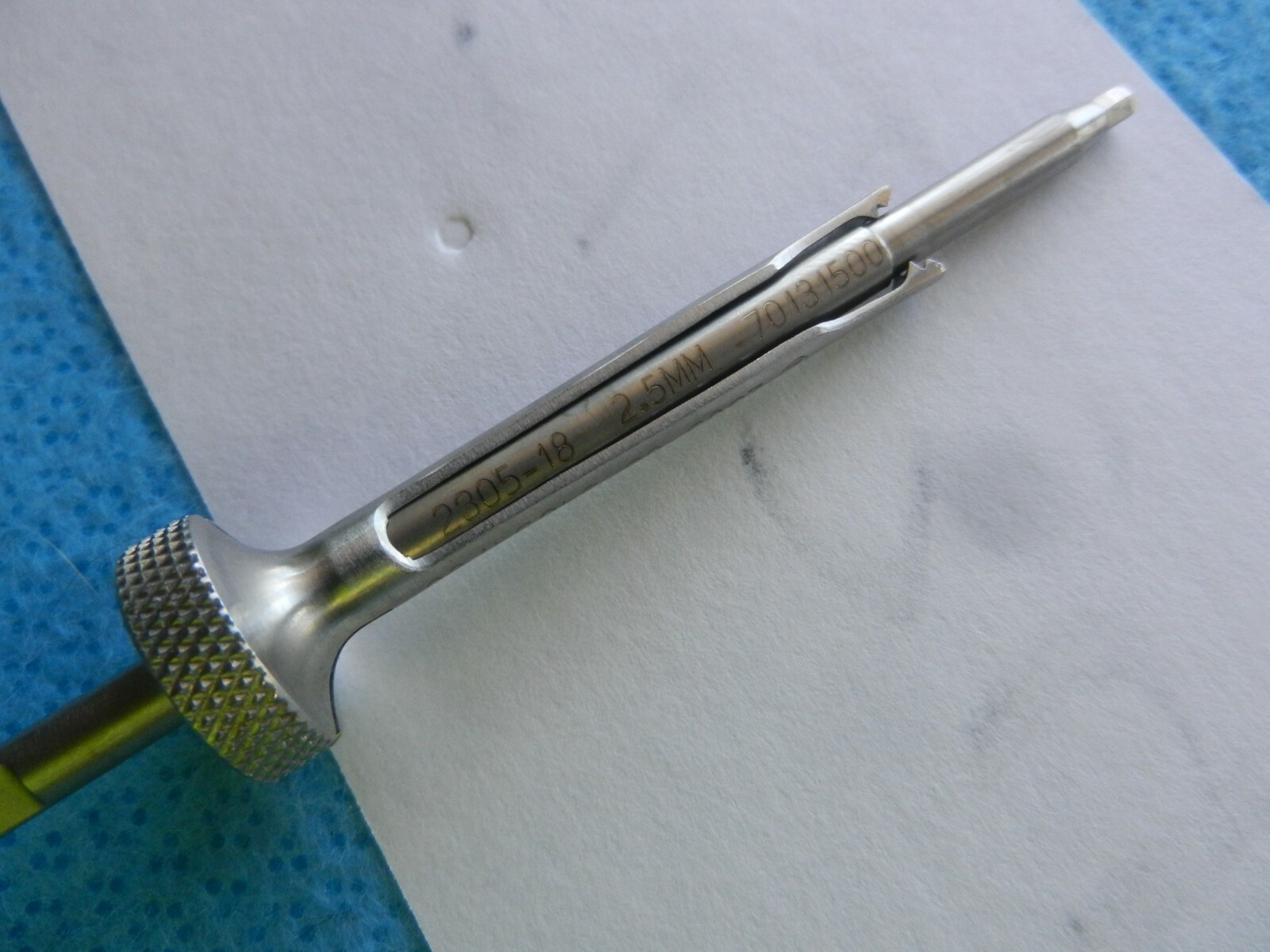 Zimmer Surgical Orthopedic 2305-18 Hex Driver W/ 2305-03 Holding ...