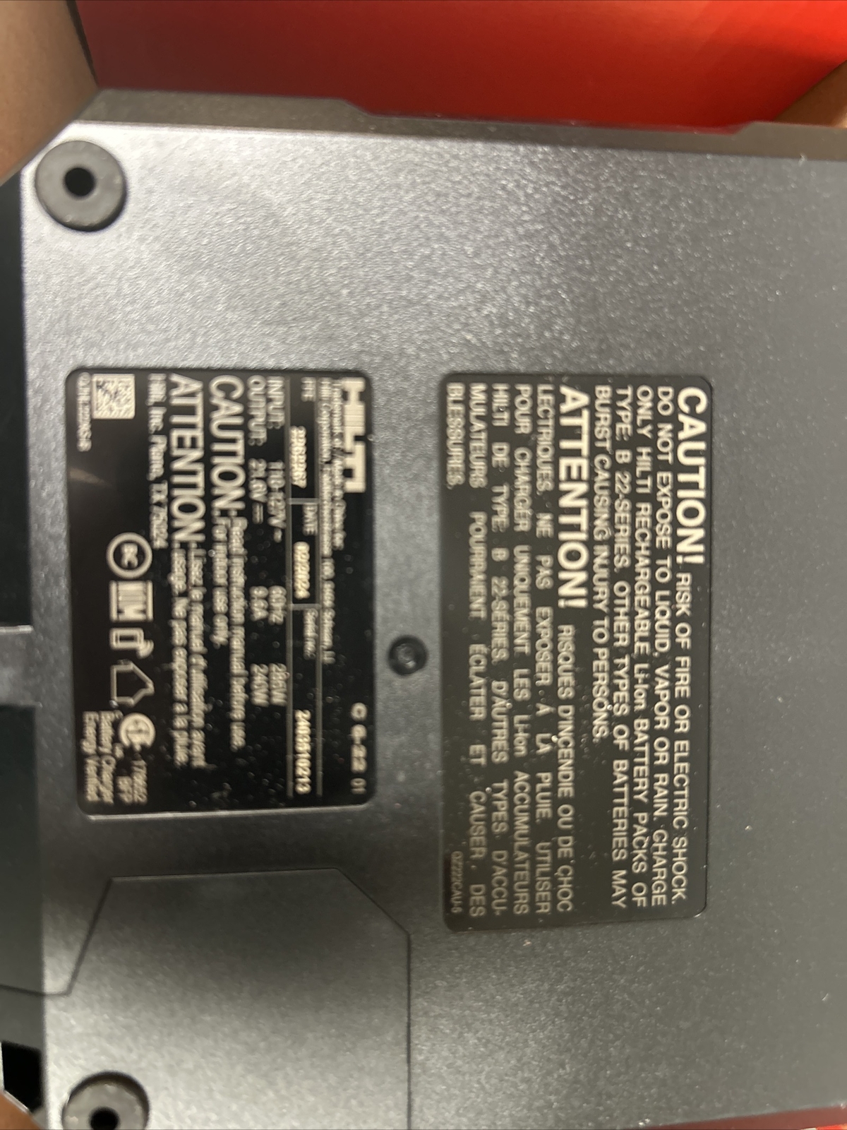 NEW HILTI C-622 NURON FAST BATTERY CHARGER & FAST COMPACT BATTERIES