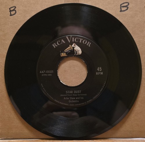 Artie Shaw And His Orch: Dancing In The Dark/Star Dust - RCA Victor ...