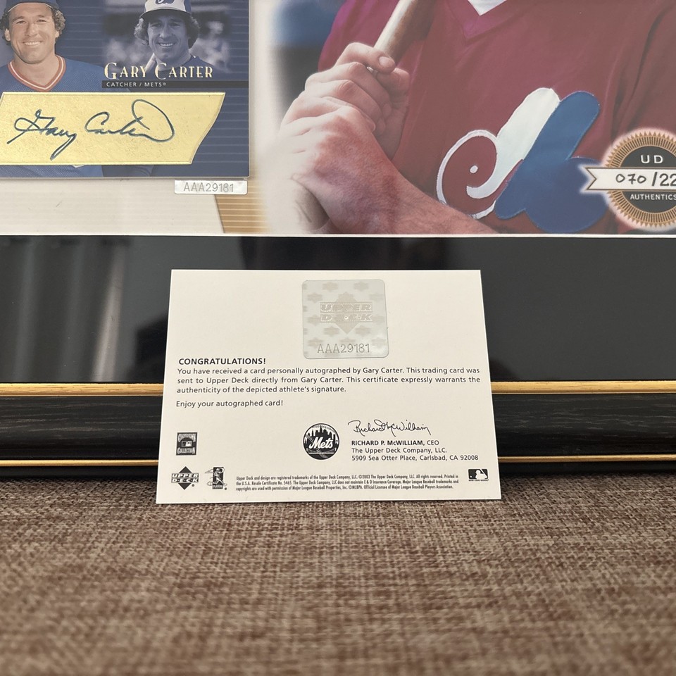 UD Authentics Gary Carter Autograph Baseball Card Patch Photo SP COA ...