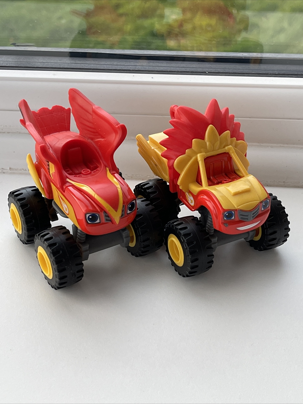 Blaze And The Monster Machines Falcon & Lion Blaze Rare DieCast Truck ...