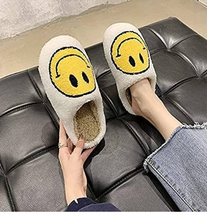 Smile Face Slippers,Retro Soft Plush Lightweight Slippers Slip-on Cozy ...