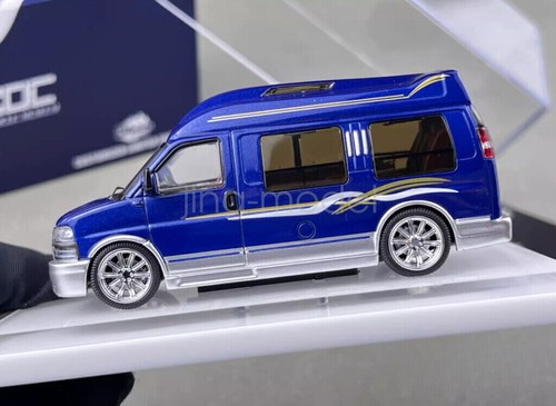 GOC 1:64 Scale Blue GMC Savana Cutaway Van MPV RV Model Diecast Metal ...