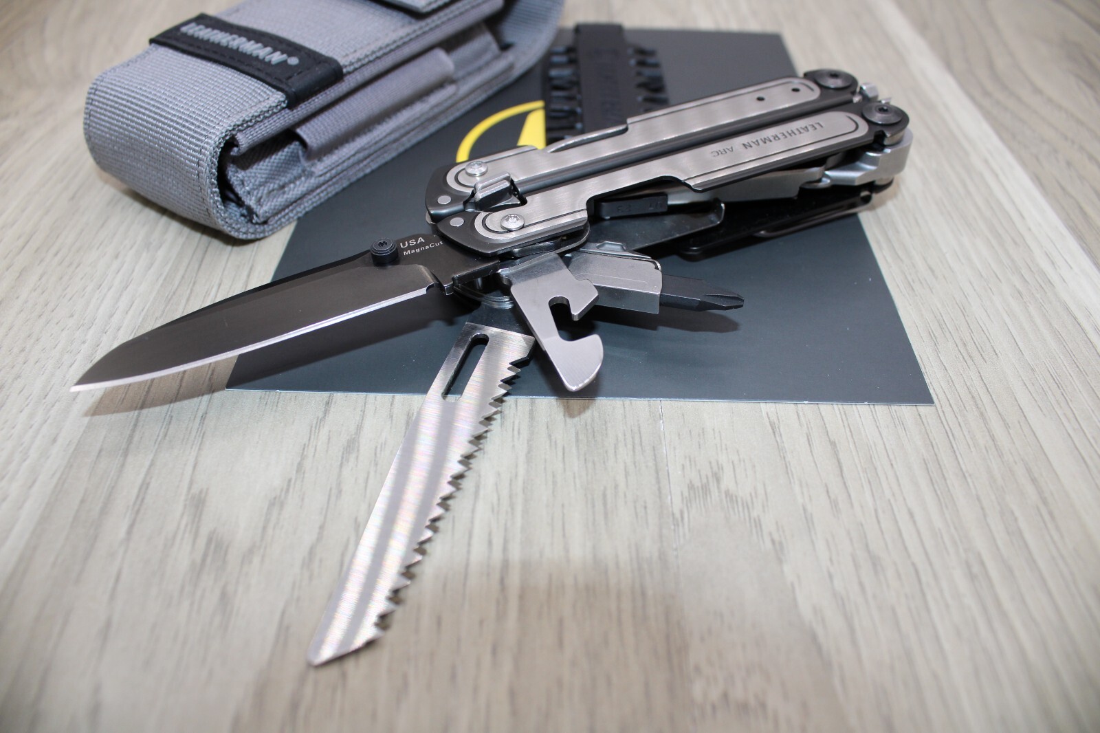 Leatherman Arc Multi-Tools - Black DLC & Stainless Steel for sale ...