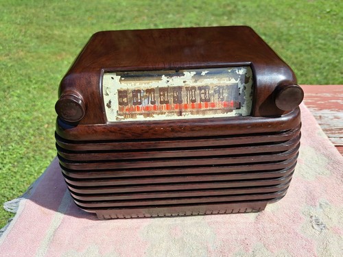1946 SENTINEL BAKELITE Tube Radio Model IU-284-W, NICE, PLAYS WELL | eBay