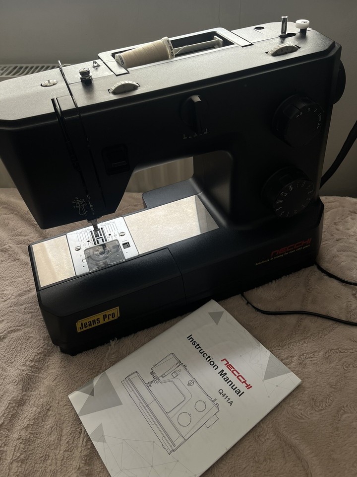 Necchi Jeans Pro Q411A Heavy Duty Sewing Machine + ORIGINAL BOX ...