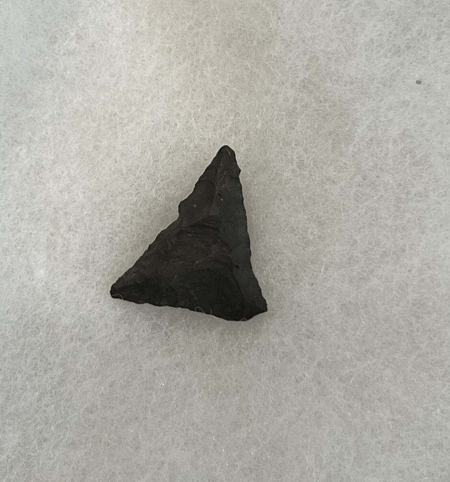 BLACK FLINT Indian Artifacts Arrowhead Lot - 4 Pieces Scraper Bird ...