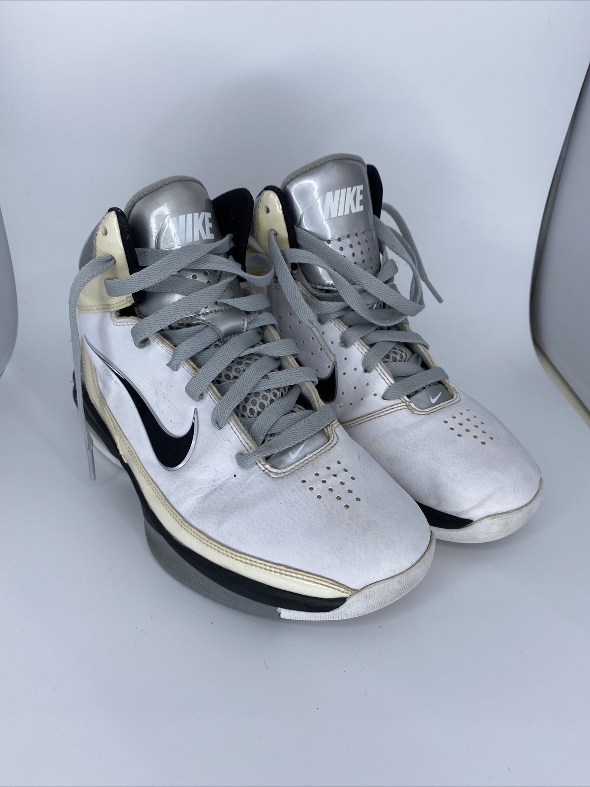 Nike Air Max Hyped High Top Shoes Women's Sz 7 Basketball 407708 100 ...