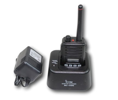 Icom IC-F50 VHF 136-174 Mhz 128 Ch 5W | eBay