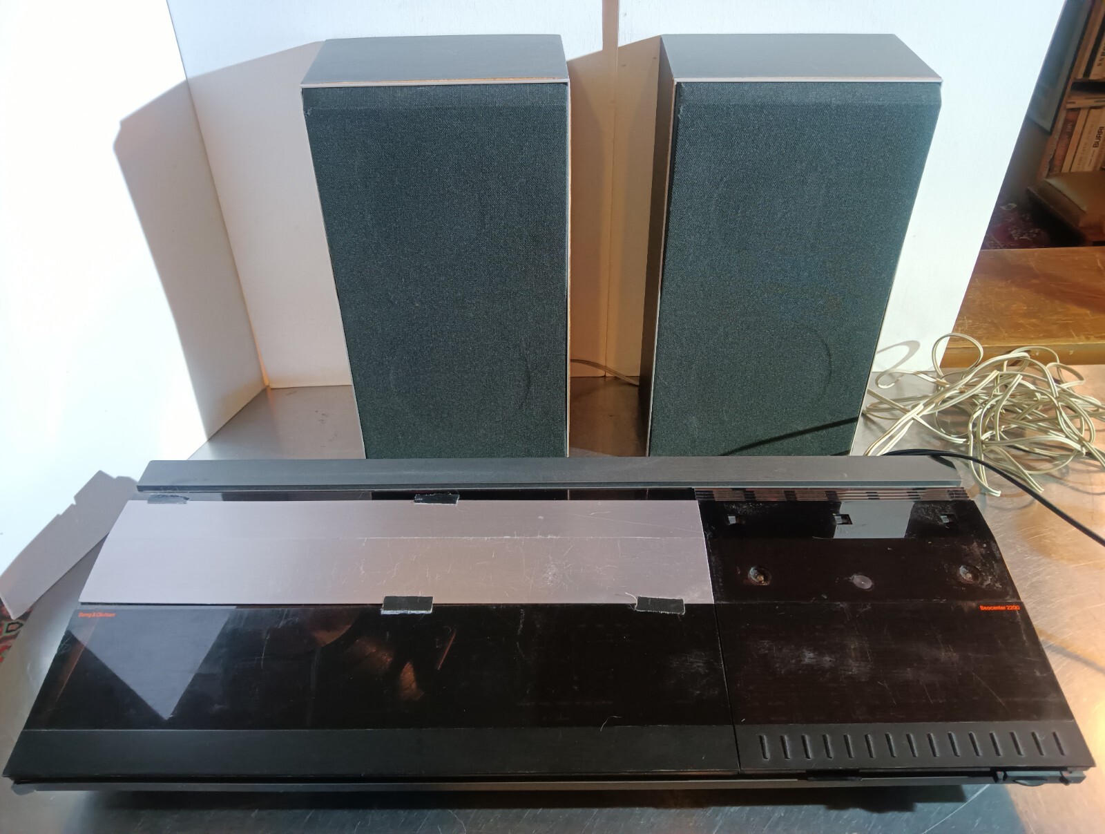 Bang & Olufsen Beocenter 2200 with Beovox 25 Speakers: Working Needs ...