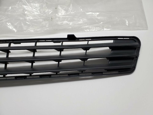 New Mercedes 2008-11 C300 350 Front Bumper Lower Center Grille OEM ...