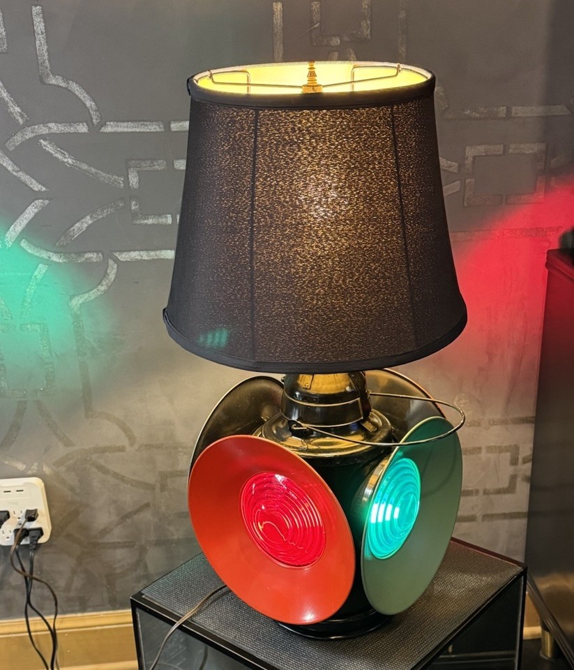 Large Vintage St Louis Railroad Handlan Lamp Train Lantern Light works ...