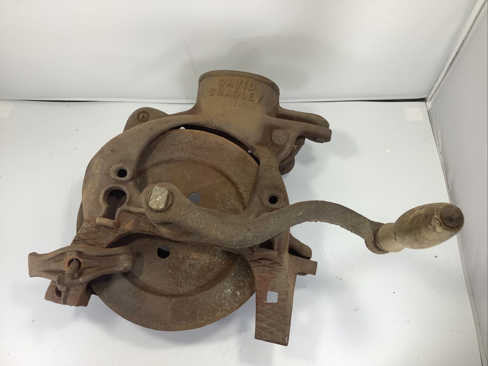 Vintage David Bradley Corn Sheller 241-1413, Classic Rustic Rural Decor ...