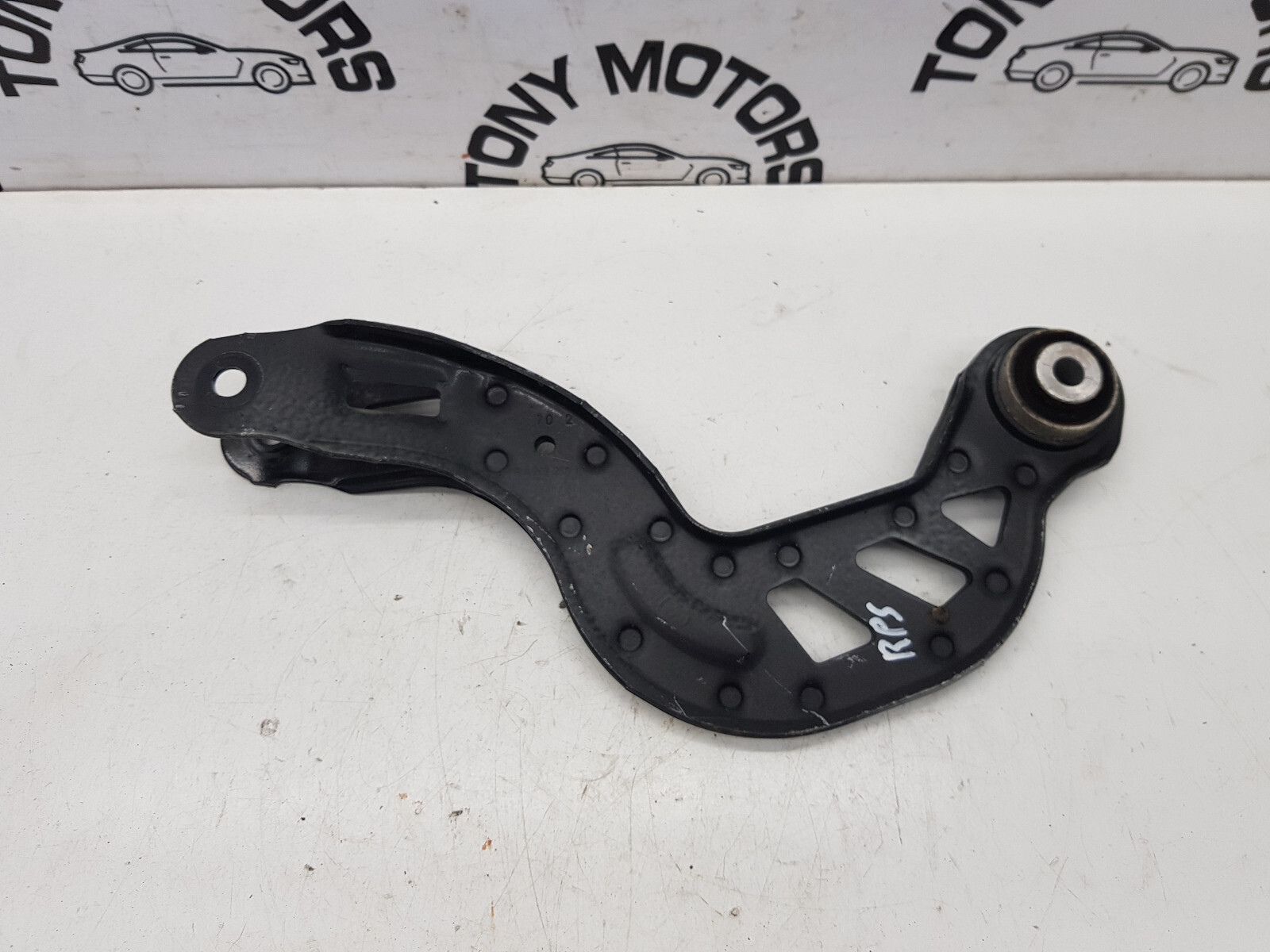 2018 MERCEDES GLA CLASS X156 1.6 PETROL REAR LEFT SIDE CONTROL ARM ...