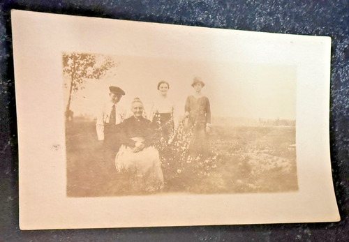 RPPC AZO Real Photo Postcard 1907-1918 Family Group Rural Outdoor Scene ...
