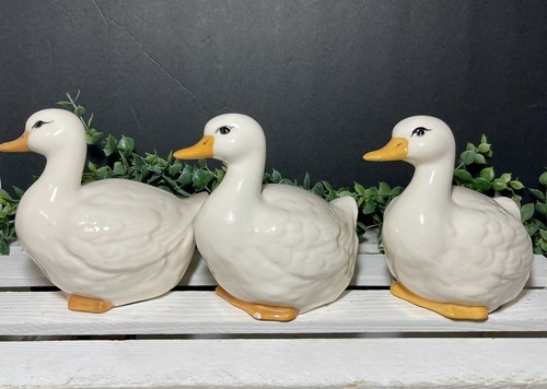 Set Of 3 Hand Painted Ceramic Ducks | Made In USA. Vintage Farmhouse ...
