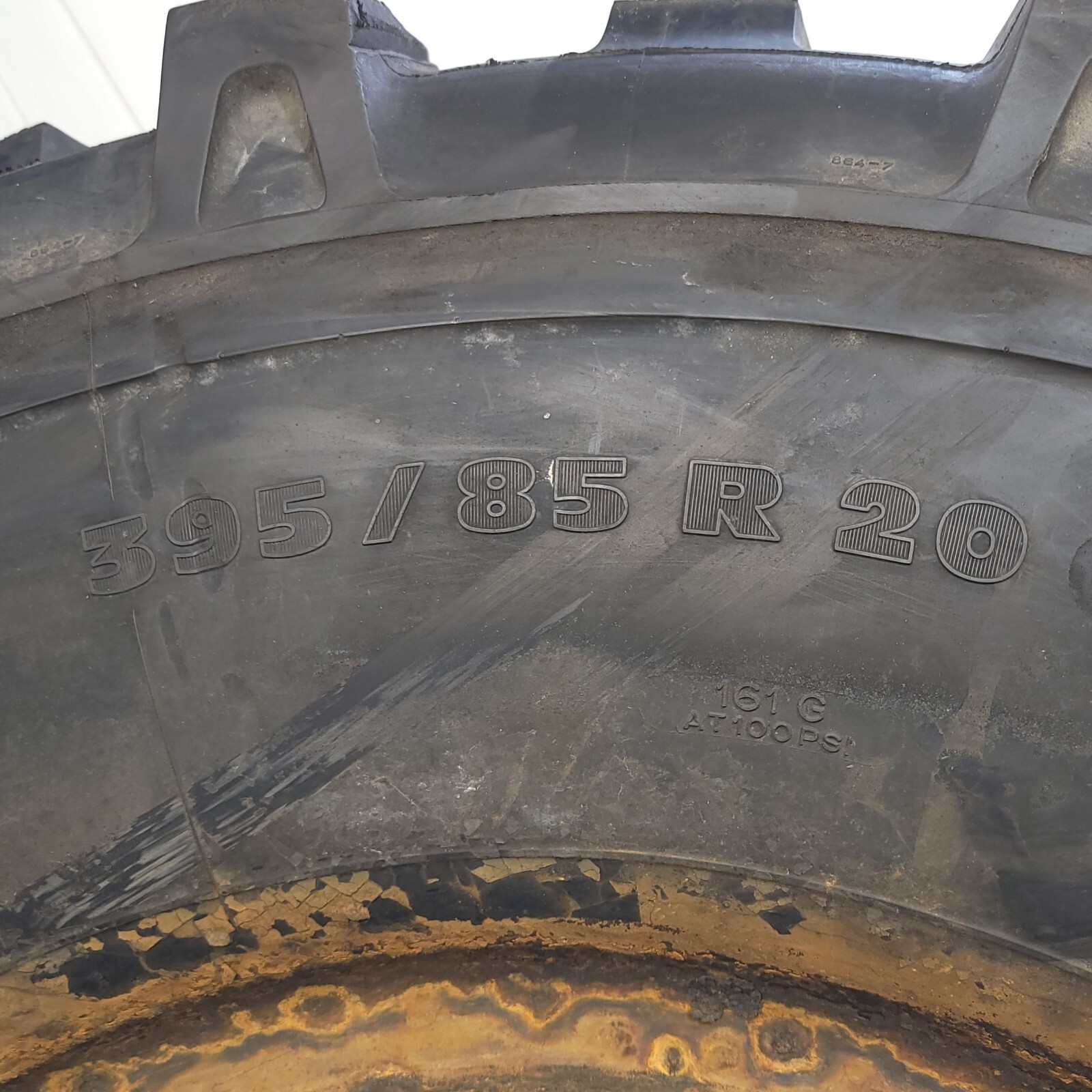 395/85R20 Michelin XML Military LMTV Truck Tires (14PR) Full Tread ...