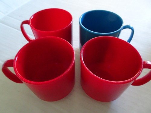 Silite Cups - 4309 Childrens Plastic Cups - 1 Blue 3 Red - Hard Plastic ...