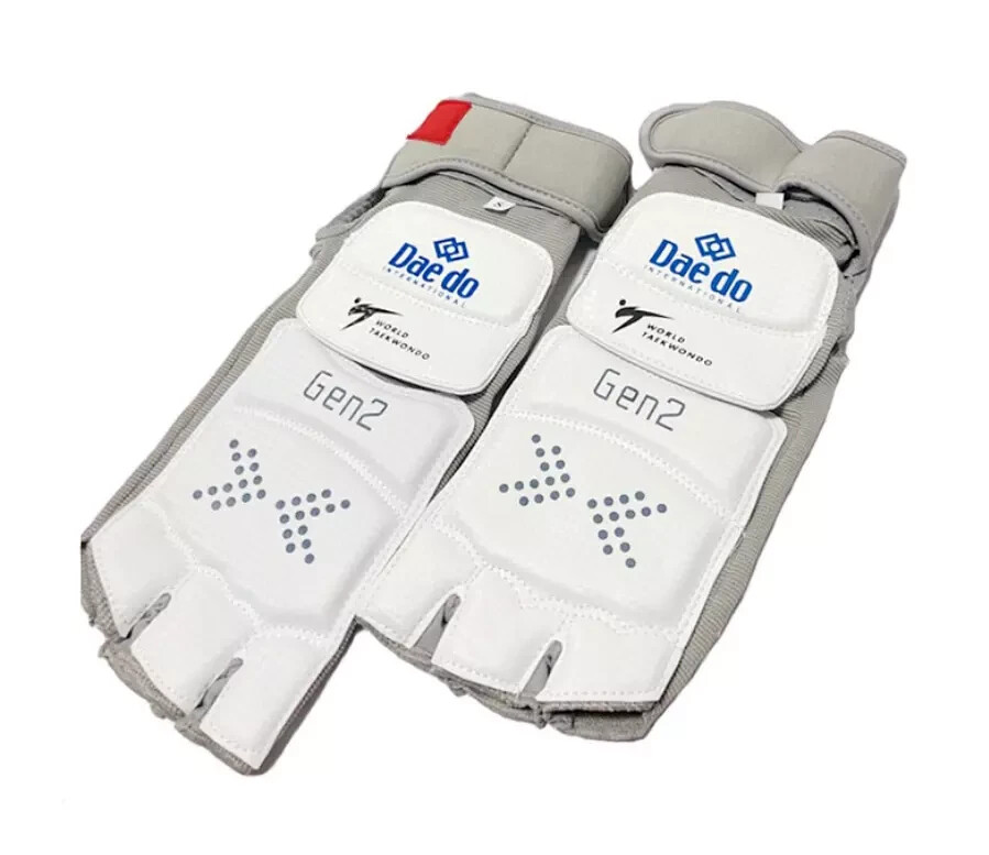 Dae do Taekwondo electronic sensor on the foot / Foot protector From ...