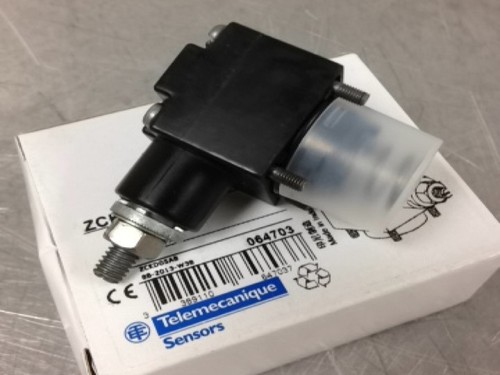 UpTo 8 NEW at MostElectric: ZCKD05 TELEMECANIQUE ZCK-D05 | eBay