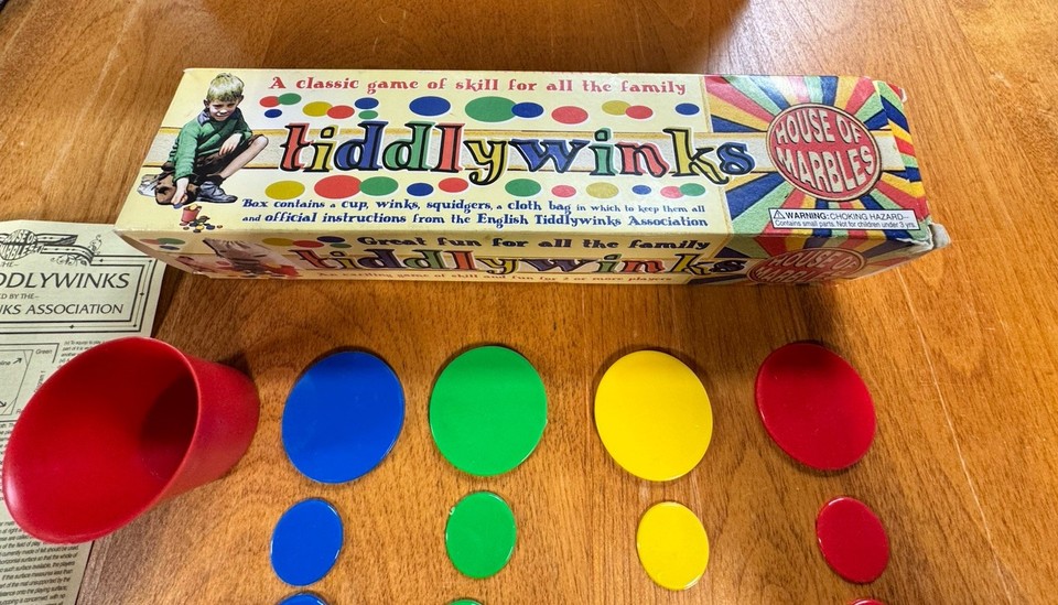 Tiddlywinks, a Traditional Family Game | eBay