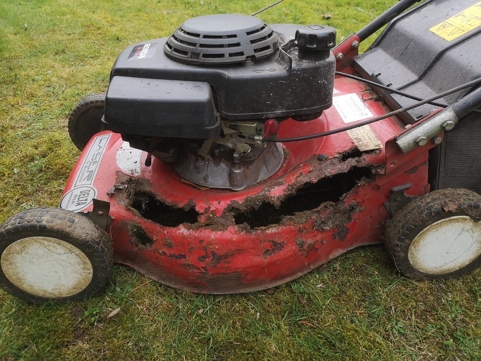 Mountfield Laser / Honda, Petrol lawnmower, 46cm cut, for spares or ...