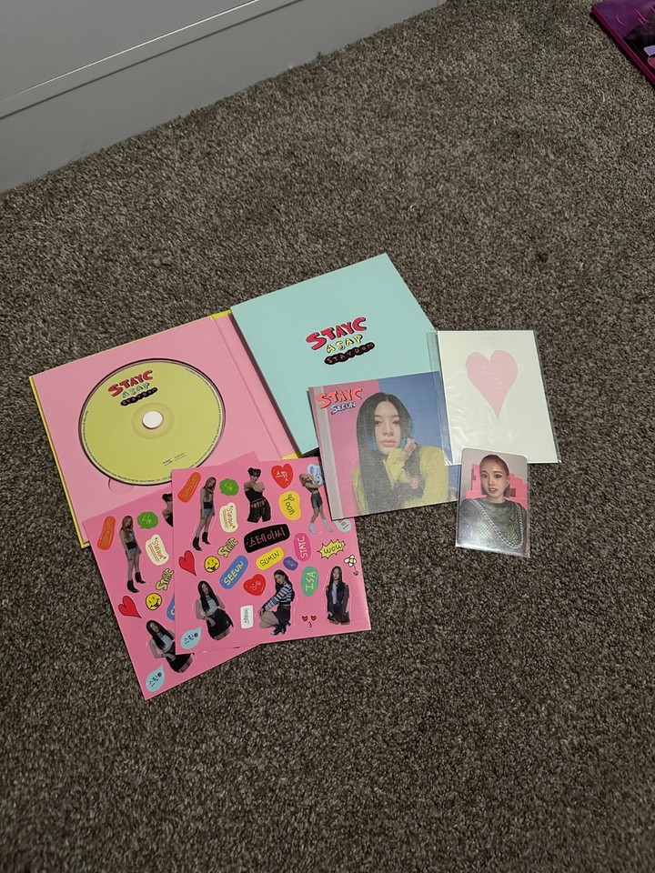 Kpop Albums (all inclusions) - Blackpink, IVE, Enhypen, StayC, and more ...
