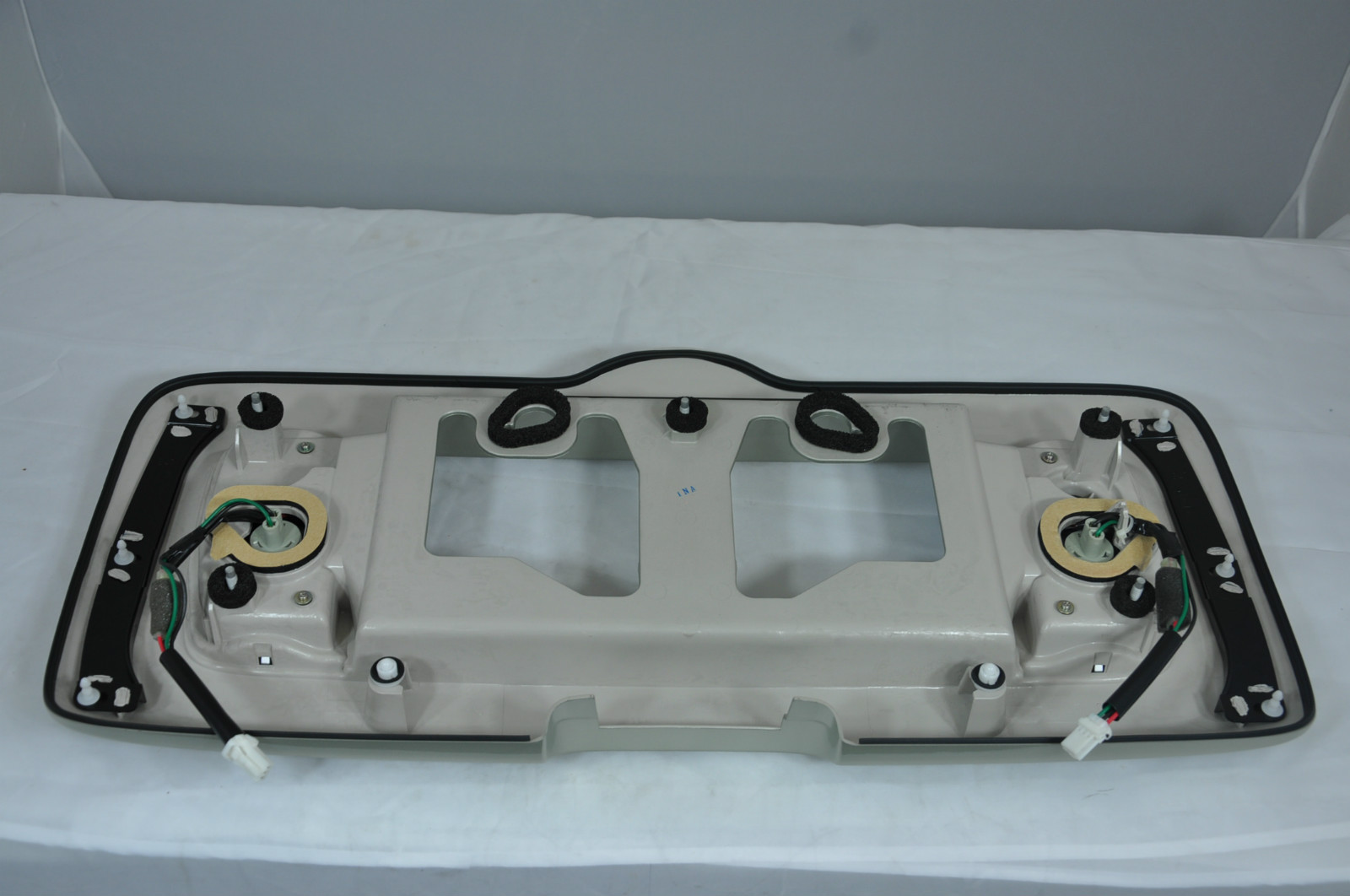 26540-3W708 Infiniti QX4 Reverse Lamp Assembly NEW OEM!! 265403W708 | eBay