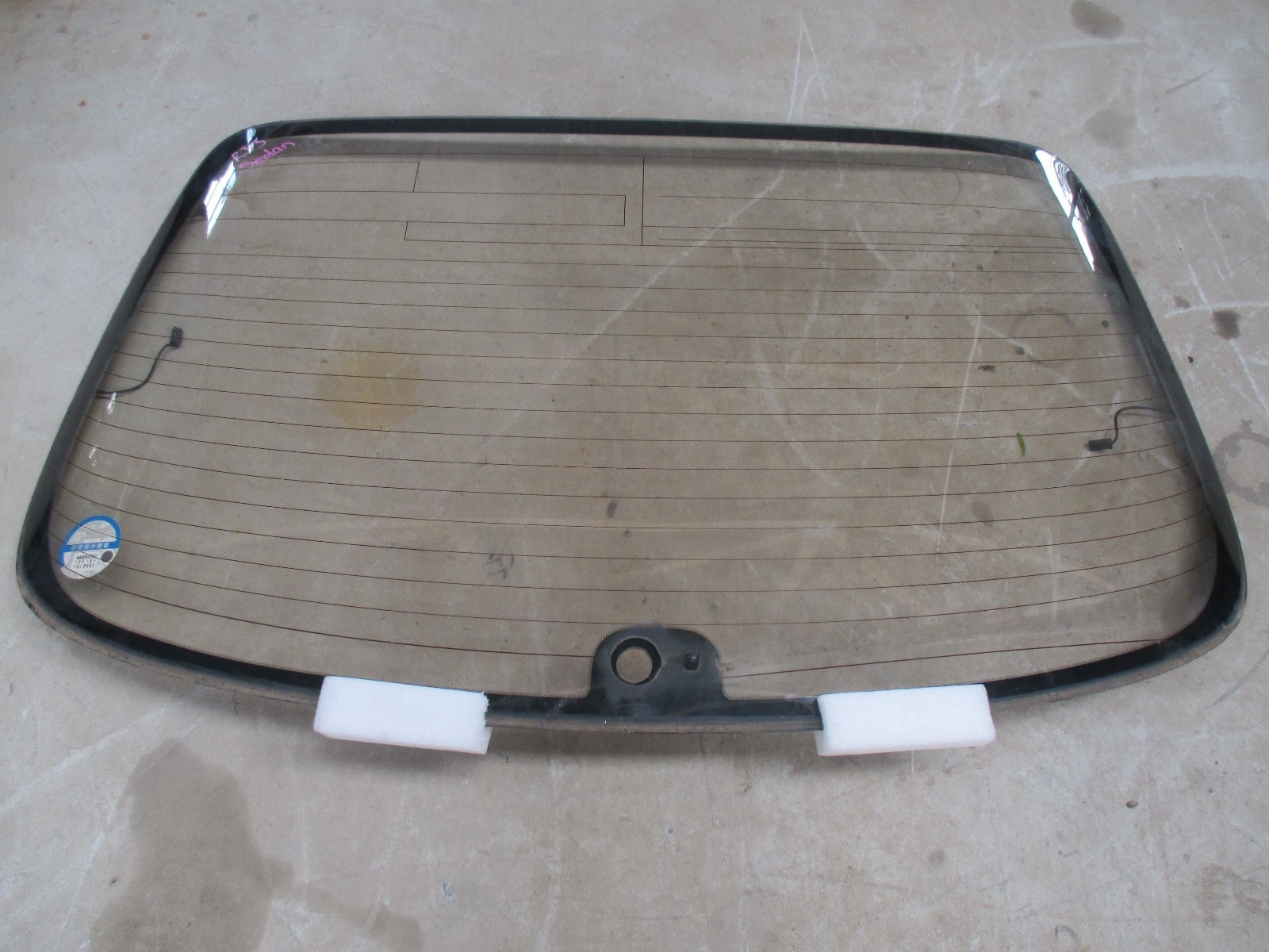 NISSAN SKYLINE R33 SEDAN / 4 DOOR - REAR WINDOW WINDSHIELD WINDSCREEN ...