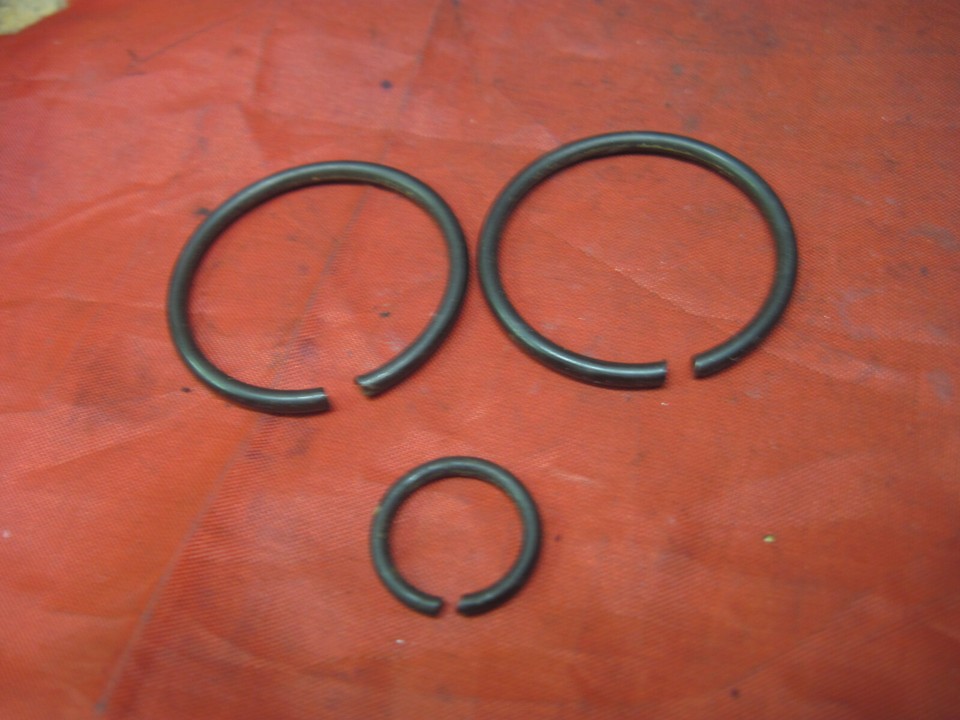 Singer Sewing 15-91 15-90 Cat S-4 Snap O Rings For Light Cover Socket ...