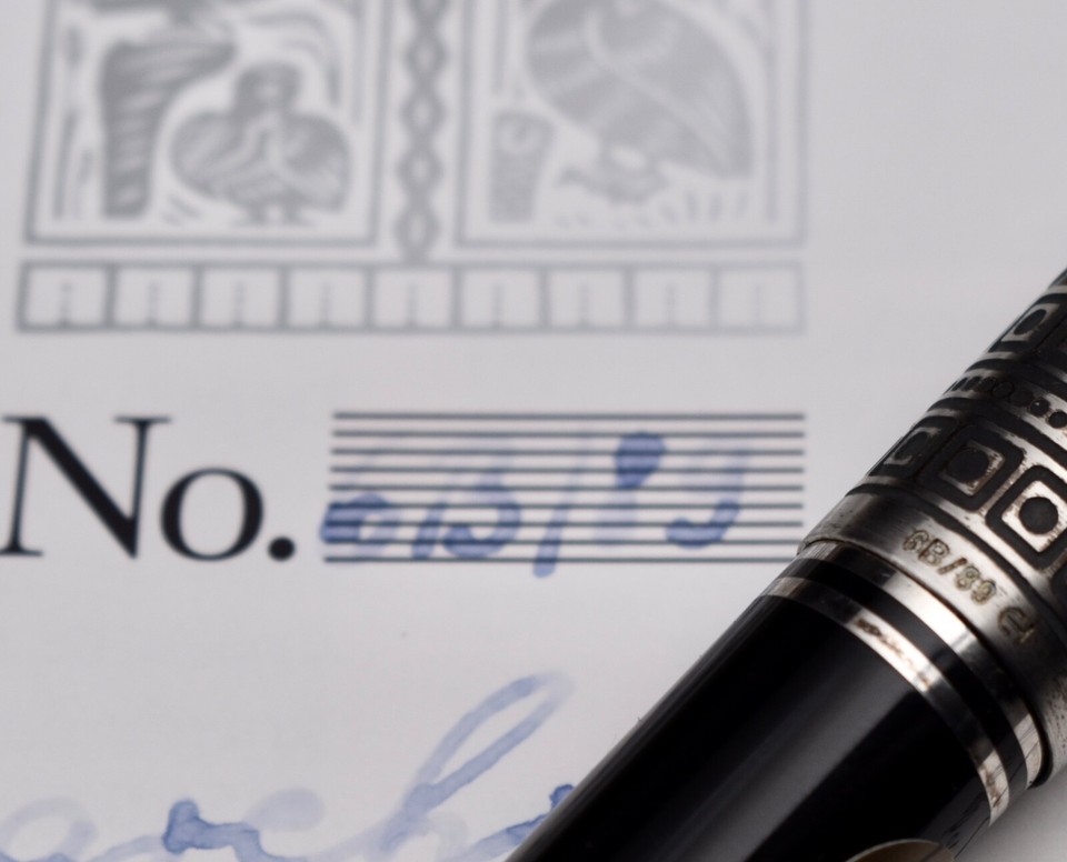 PELIKAN M910 Toledo Old Style .925 Sterling Silver Fountain Pen w/ Fine ...