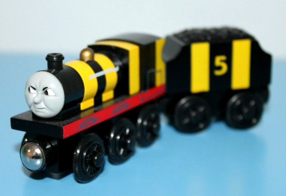 Thomas & Friends Wooden Railway Busy as A Bee James Train Tank Engine ...